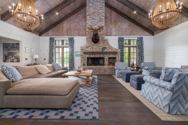 Southern Splendor: Embrace Luxury Living in Morgan County's Finest ...