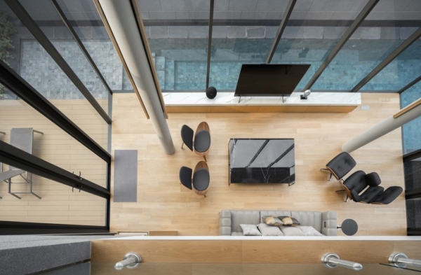 The Waterfall House, a Vertical Oasis by Greenbox Design