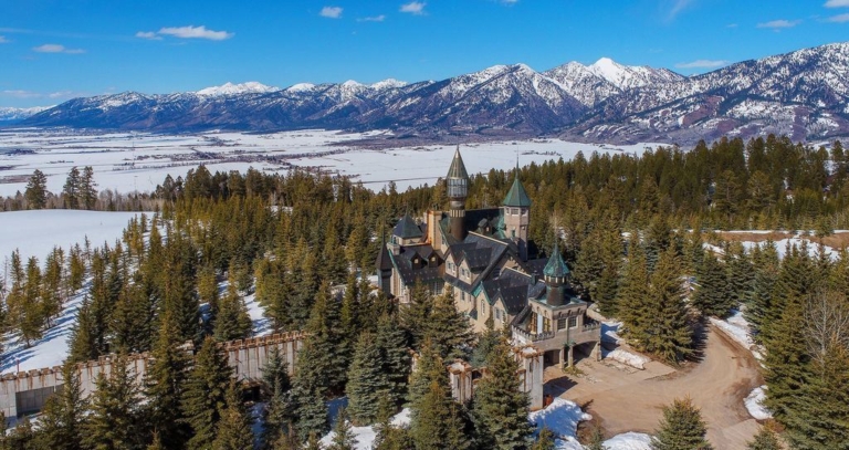 Castle Dreams: Bedford Castle in Wyoming Available for $14 Million ...