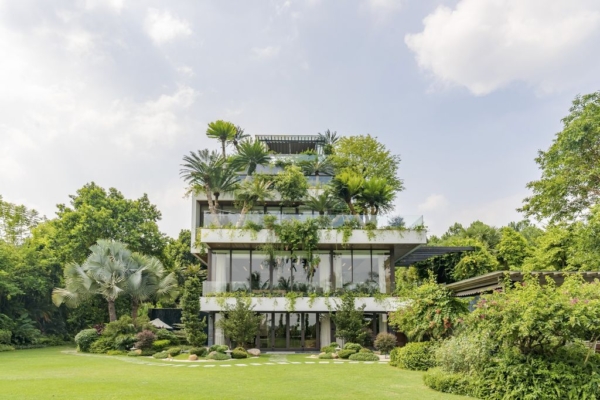 Legend Mansion Villa in Vietnam by Flamingo Architecture