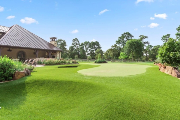 Circle O Farm: 42+ Acres with Modern Luxury Ranch in Texas Listed at ...