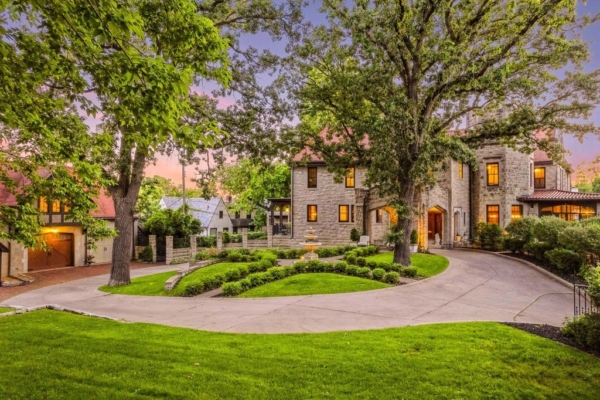 Historic Elegance Meets Modern Luxury: William Channing Whitney ...