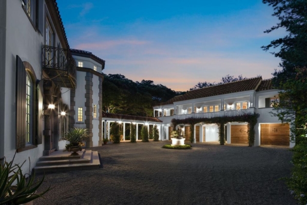 Opulent $16 Million Estate in the Desirable Bridle Path Enclave of the ...