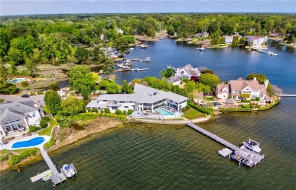 Waterfront Oasis of Luxury Living in Virginia Listed for $4.9 Million