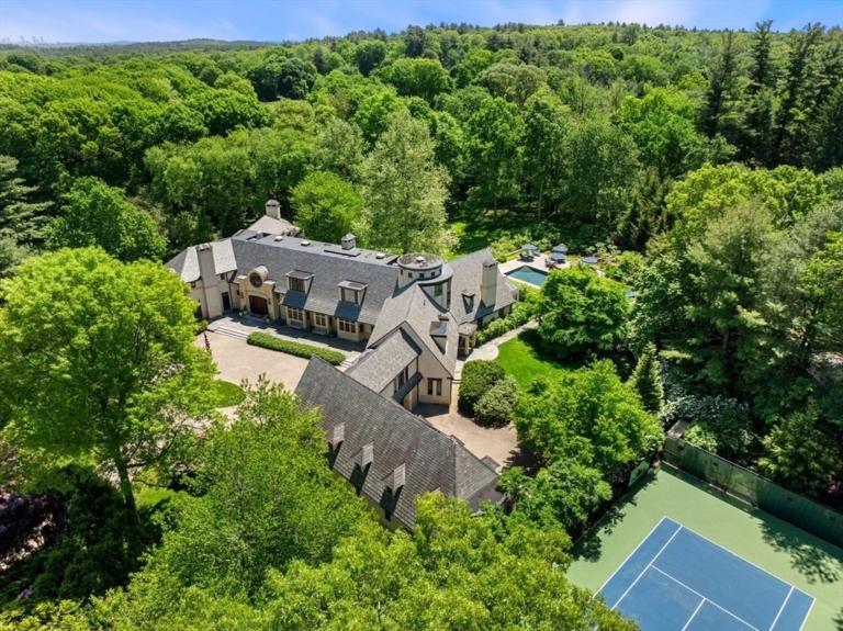 Architectural Masterpiece by Thomas Catalano: Luxury Massachusetts ...