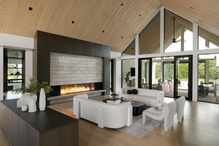 Bold and Avant-Garde Artisan Tour Home by Modern Oasis and Charles ...