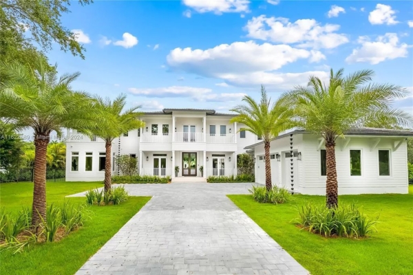 Exquisite $11.3 Million Key West Vernacular Masterpiece with Luxurious Amenities in Prime ...