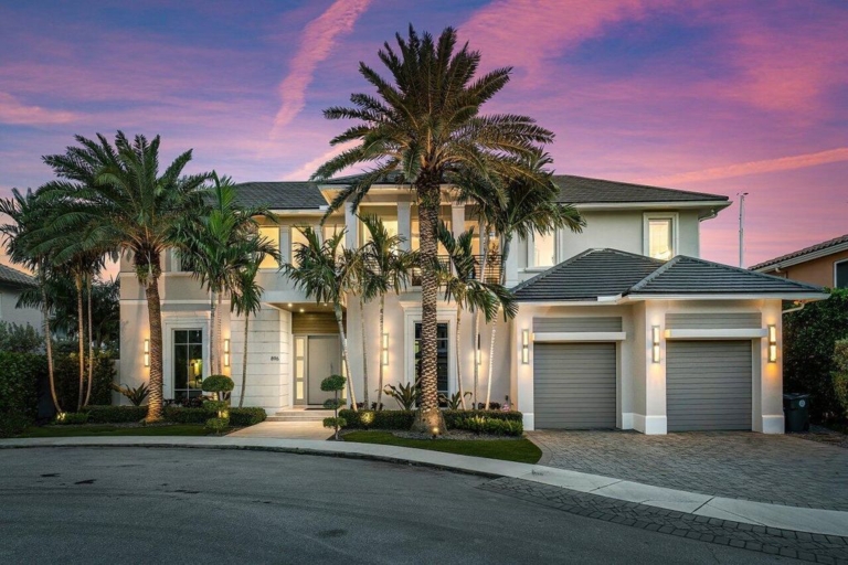 Exquisite $9 Million Waterfront Estate in Walkers Cay, Boca Raton