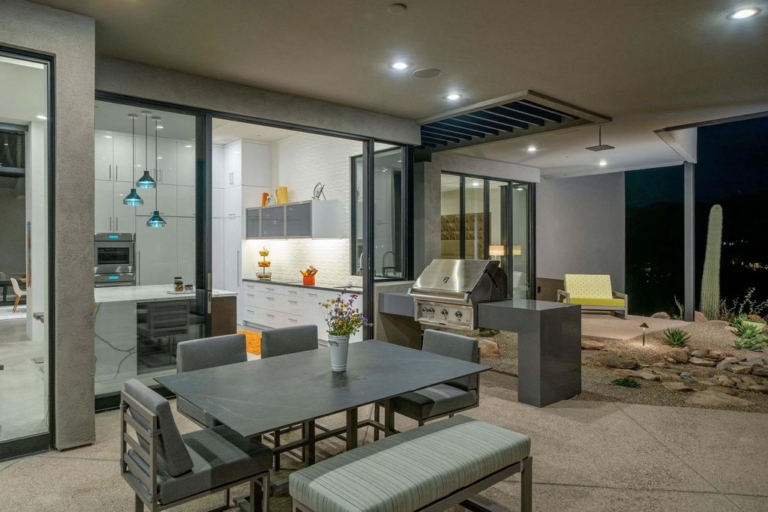 Garrett House by Soloway Designs Architecture + Interiors