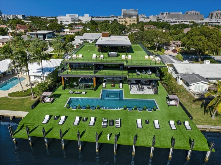 Ultimate Waterfront Luxury: $47.9 Million Fort Lauderdale Mansion with ...