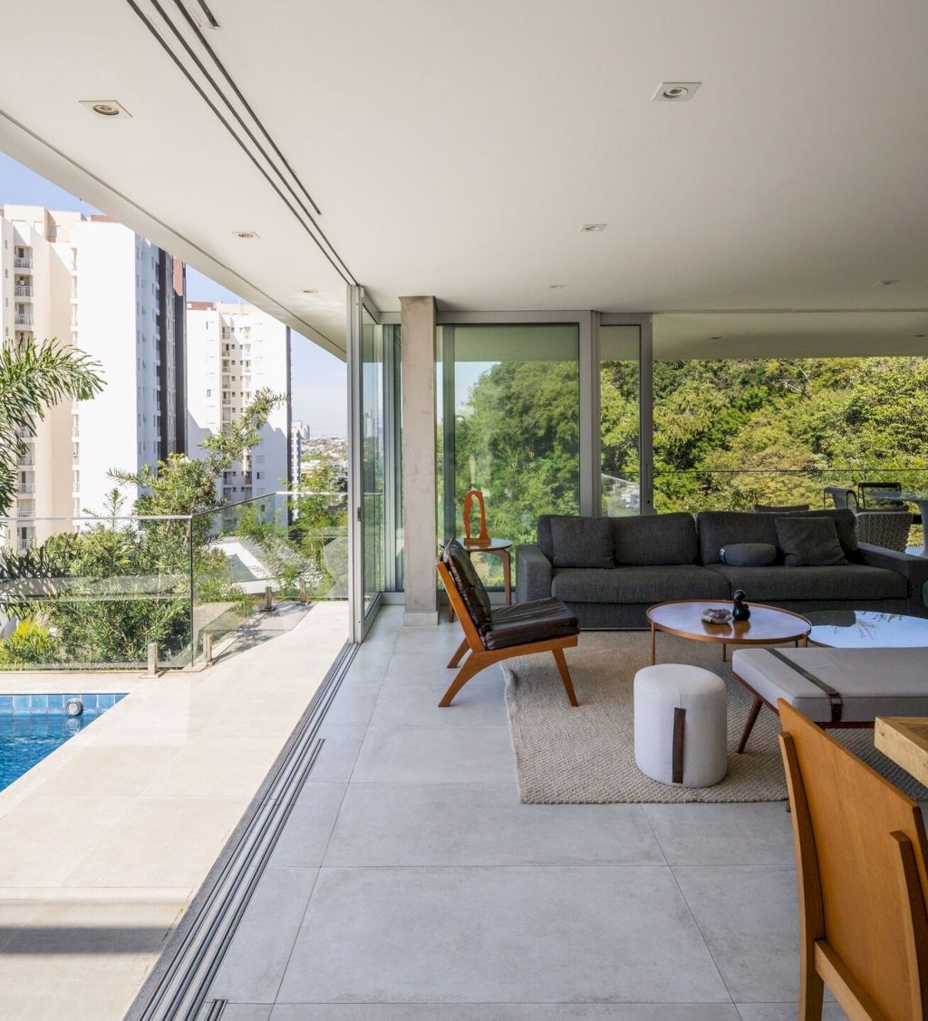 VR House in Brazil by SAU Studio Arquitetura Urbanismo