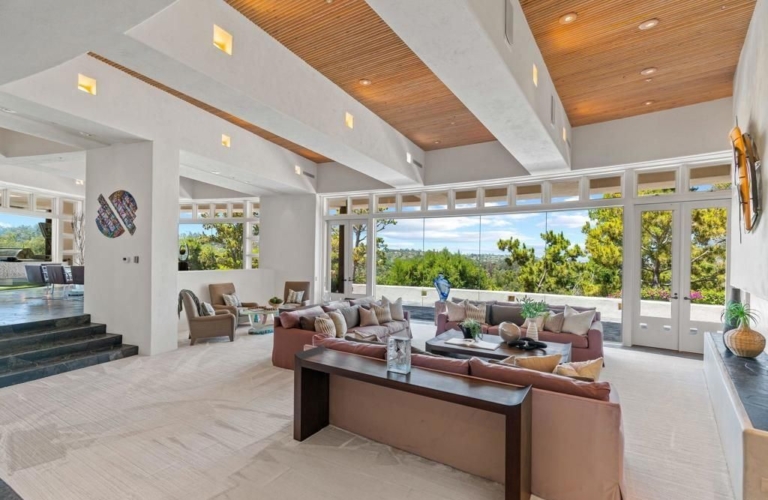 Magnificent 7-Acre Architectural Masterpiece by Weir Brothers in ...