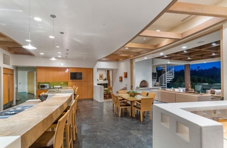 Magnificent 7-Acre Architectural Masterpiece by Weir Brothers in ...