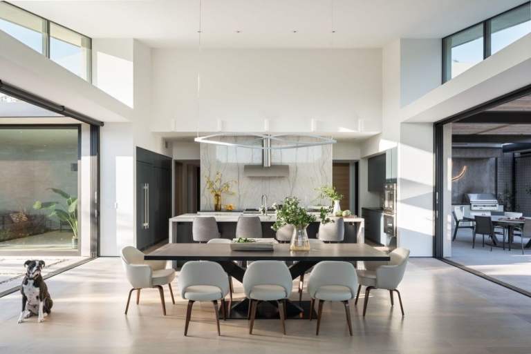 Ridgeview House, Contemporary Retreat by Signum Architecture