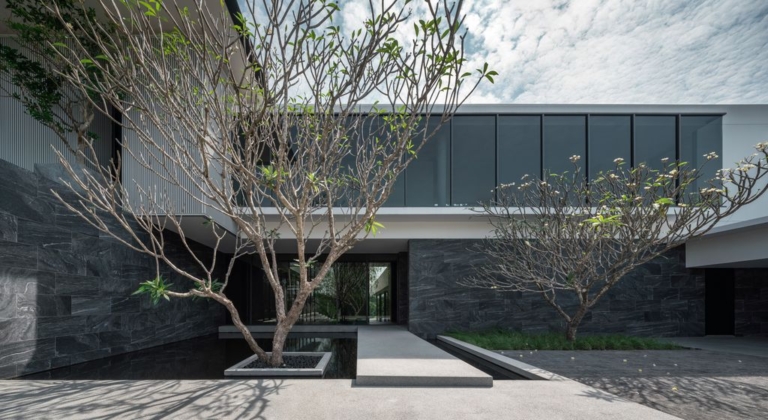 Layup House in Thailand by Ayutt and Associates design