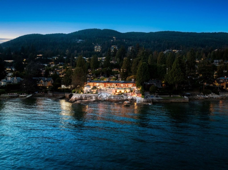 Luxurious Oceanside Residence in West Vancouver’s Coveted West Bay ...