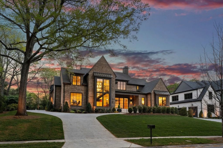 Stunning Modern Architectural Masterpiece in Prestigious Foxcroft ...