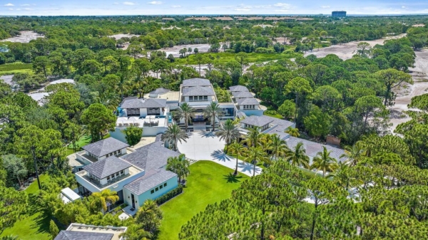 $58 Million Resort-Style Masterpiece on 2.4 Acres in Jupiter’s ...