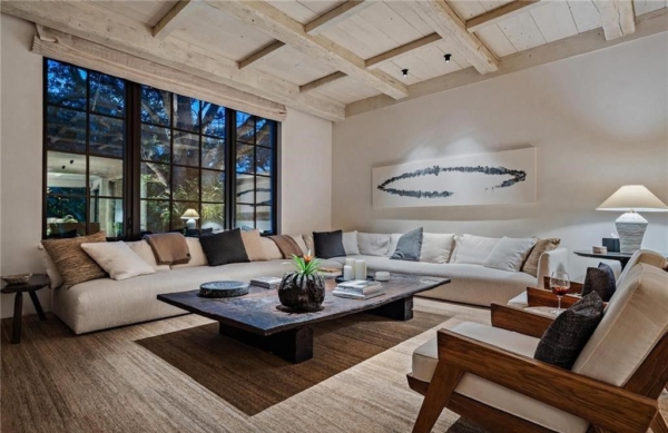 $27.5 Million Waterfront Estate in Sewall’s Point with Private Beach ...