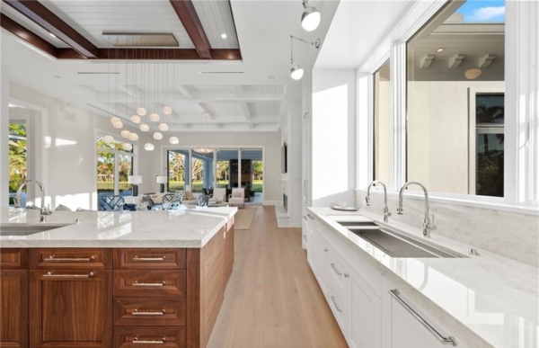 $15.3 Million Luxury Estate in Prestigious Point Verde Pelican Bay ...