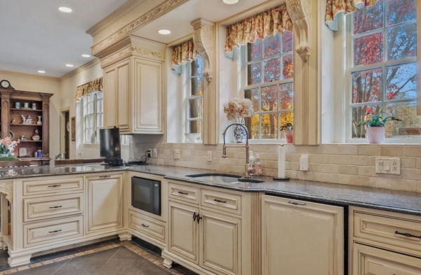 Connecticut’s Hidden Gem: Stunning Tudor Mansion Asks $2,499,000