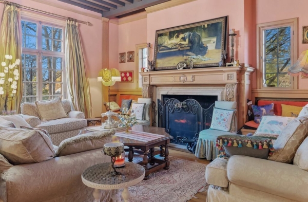 Connecticut’s Hidden Gem: Stunning Tudor Mansion Asks $2,499,000