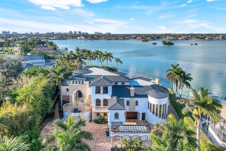 Luxurious Waterfront Estate on Marco Island with Roberts Bay Views