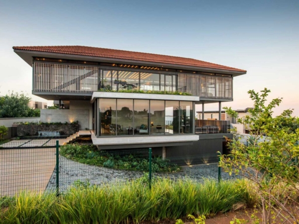 Izinga House 2, Multi-Layered Masterpiece by Bloc Architects