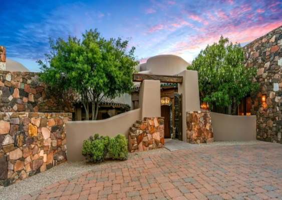 Southwest Sophistication: Custom Estate by Lee Hutchison in Desert Mountain for $6 Million
