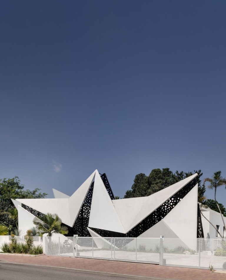 Star House, Geometric Masterpiece by Israelevitz Architects