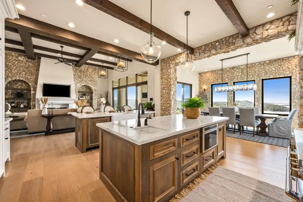 410 Jordan Ct: Stunning Estate by Lee Construction with Panoramic Views ...