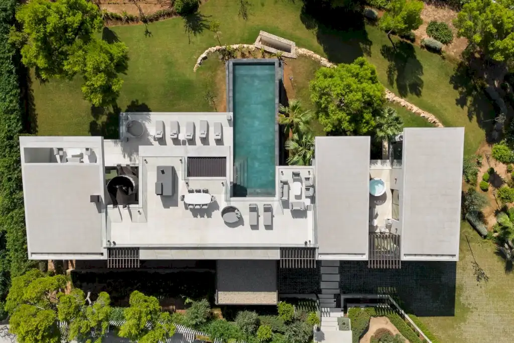 BDP-18011 House by Palomino Arquitectos, A Harmonious Blend of Balearic ...