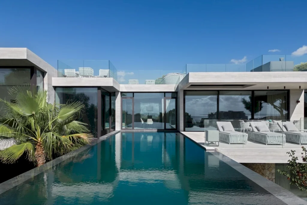 BDP-18011 House by Palomino Arquitectos, A Harmonious Blend of Balearic ...