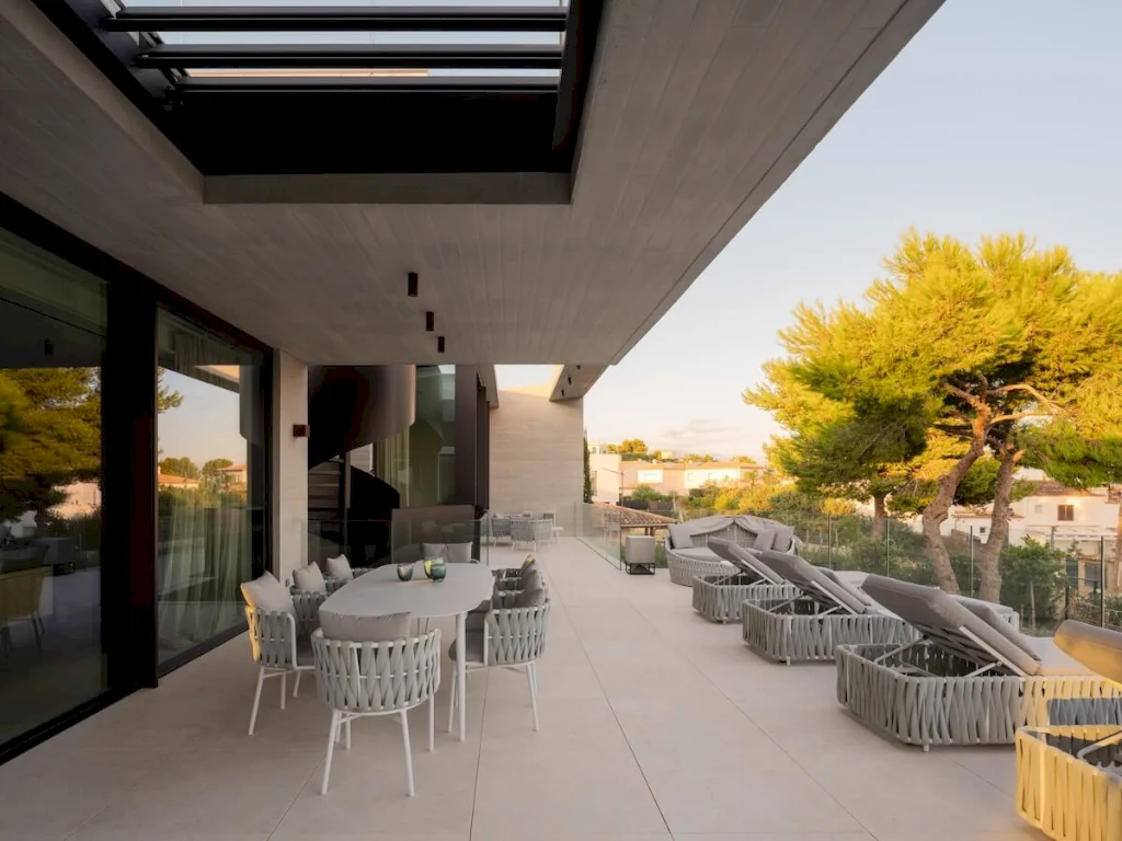 BDP-18011 House by Palomino Arquitectos, A Harmonious Blend of Balearic ...