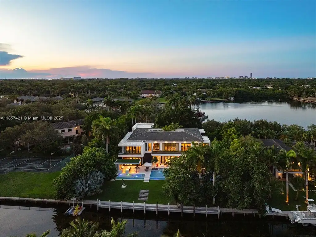 540 Leucadendra Dr Coral Gables – $39.5M Waterfront Luxury Estate with ...