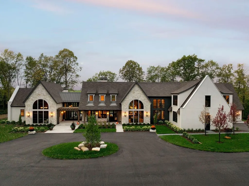 Exquisite Estate at 2295 Tamarack Dr Showcases Architectural Brilliance ...