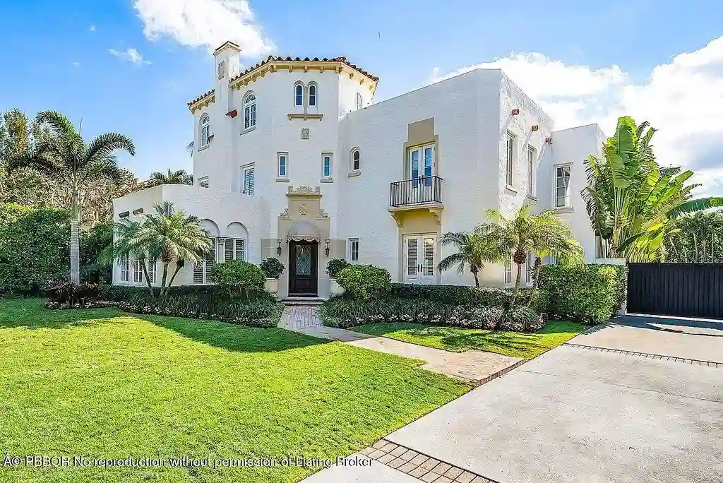 130 Brazilian Ave: $23M Exquisite Mediterranean Revival Estate in Palm ...